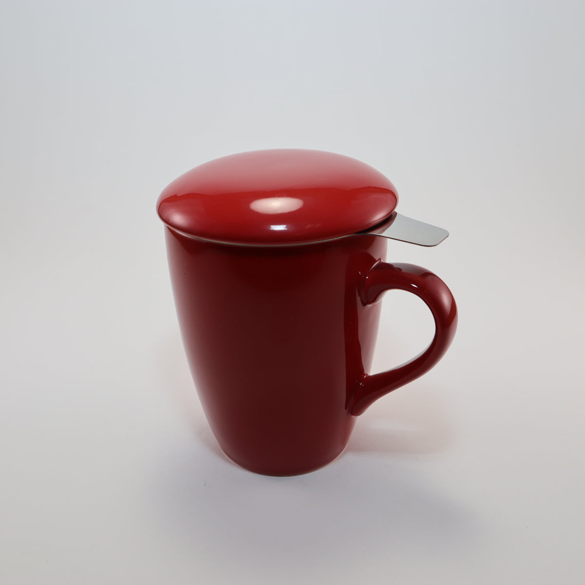 Porcelain Tea Cup with Matching Lid and Infuser – Goldfish Tea